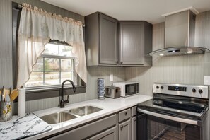 Casa (2 Bedrooms) | Interior