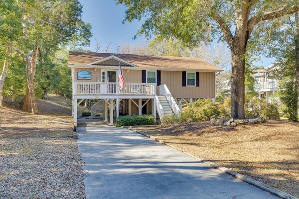 Lovely Emerald Isle Home, Walk To Beach! - Emerald Isle, NC