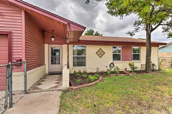 6 Mi To Fort Hood & Universities: Killeen Home - Killeen, TX
