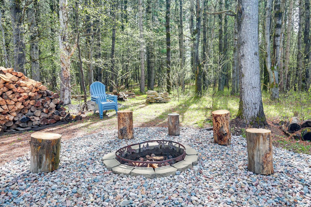 Wisconsin Cabin Hideaway: 3 Mi To Lakes - Minocqua, wI