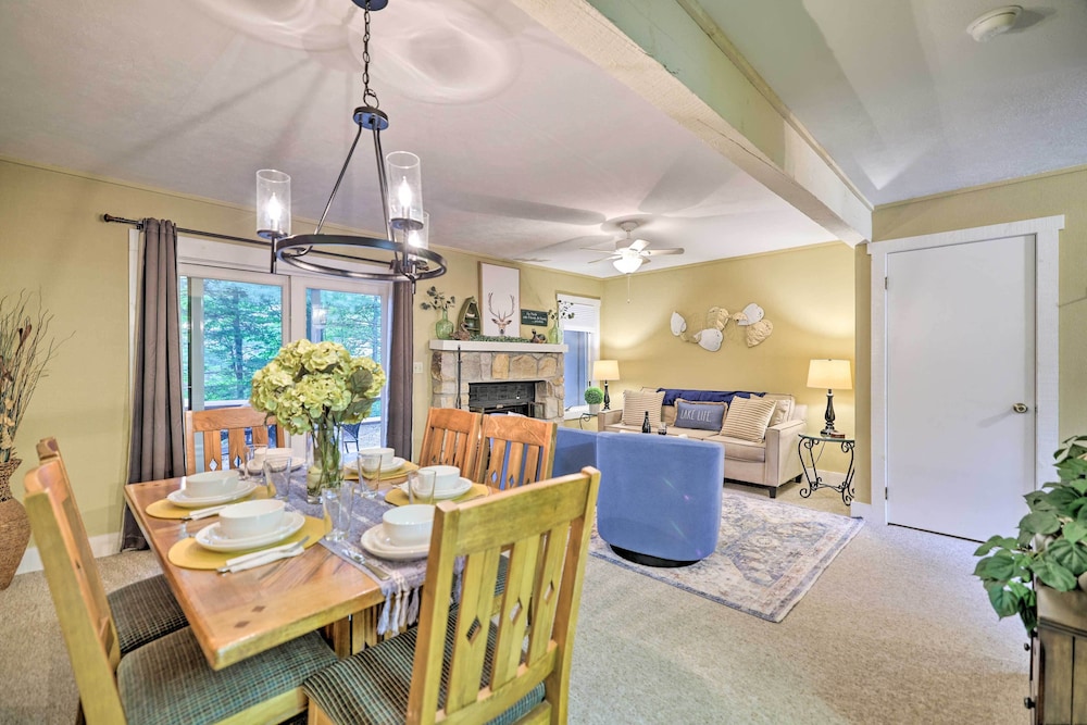Hike, Ski & Explore: Lake Harmony Retreat W/ Grill - Lausanne Township