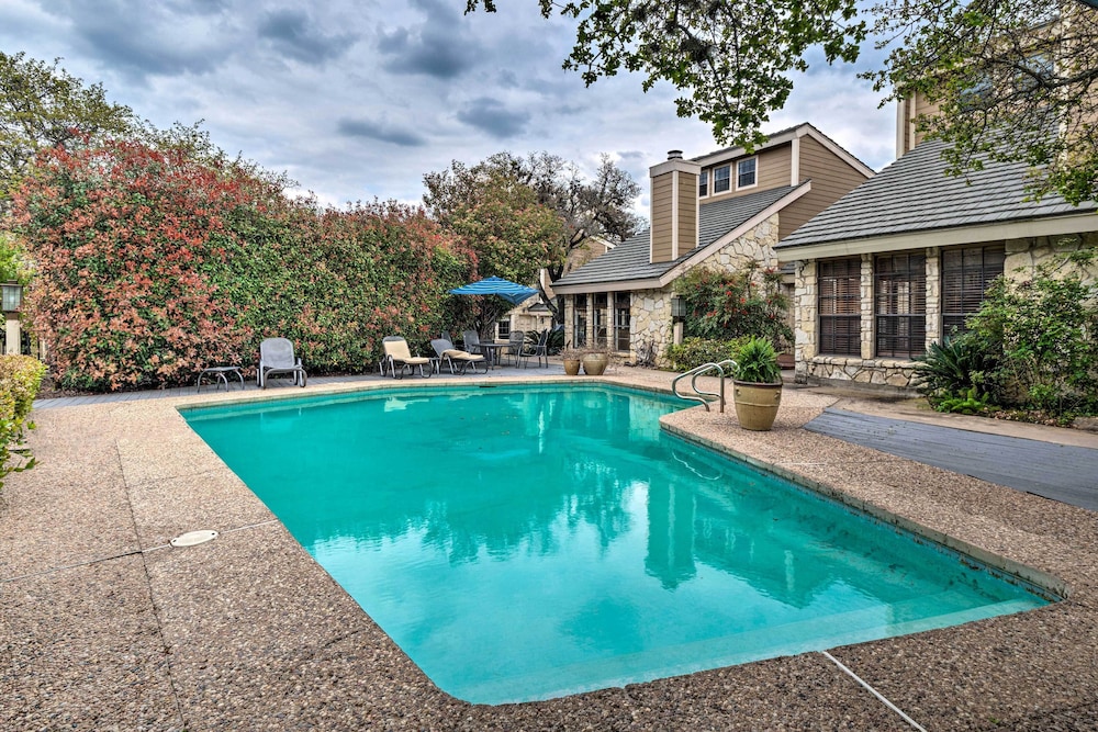 Horseshoe Bay Resort Townhome - Near Lake Lbj! - Marble Falls, TX