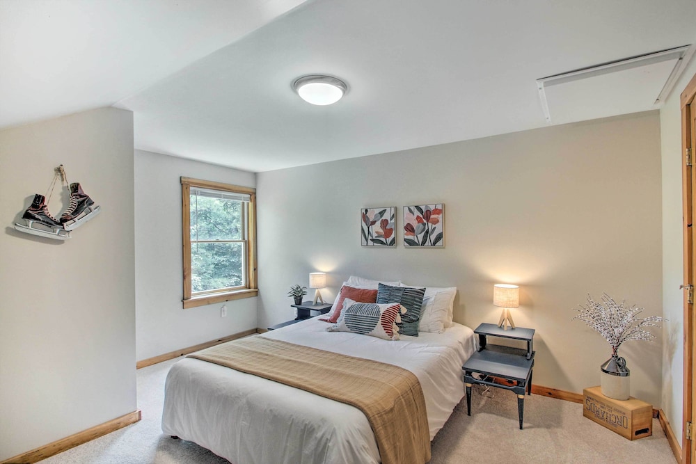 Waterfront Lakes Region Home On Private Cove! - Lake Winnipesaukee, NH