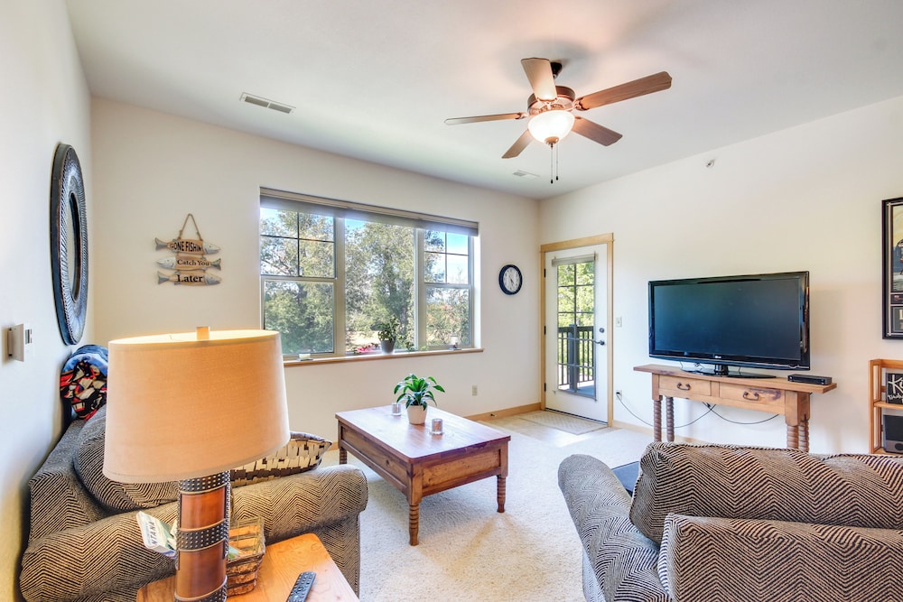 Cozy Livingston Condo W/ Balcony & Mtn View! - Livingston, MT