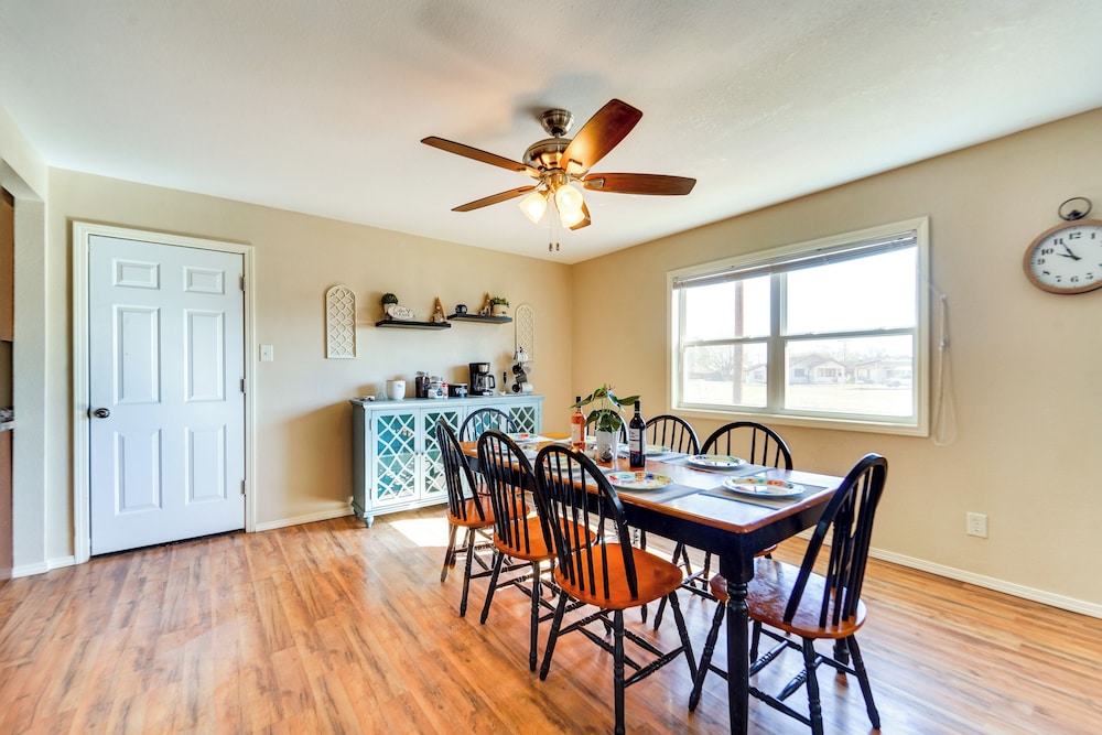 Pet-friendly Portales Home Rental Near Enmu! - Oasis State Park, Portales