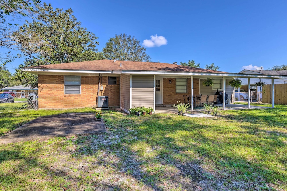 Charming Gulfport Escape: Half-mile To Beach! - Gulfport, MS