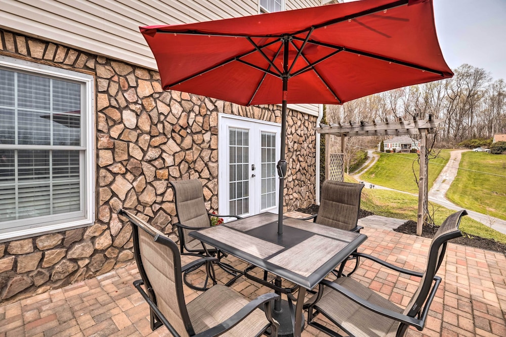 Bristol Escape W/ Patio, 2 Mi To Downtown! - Bristol, TN