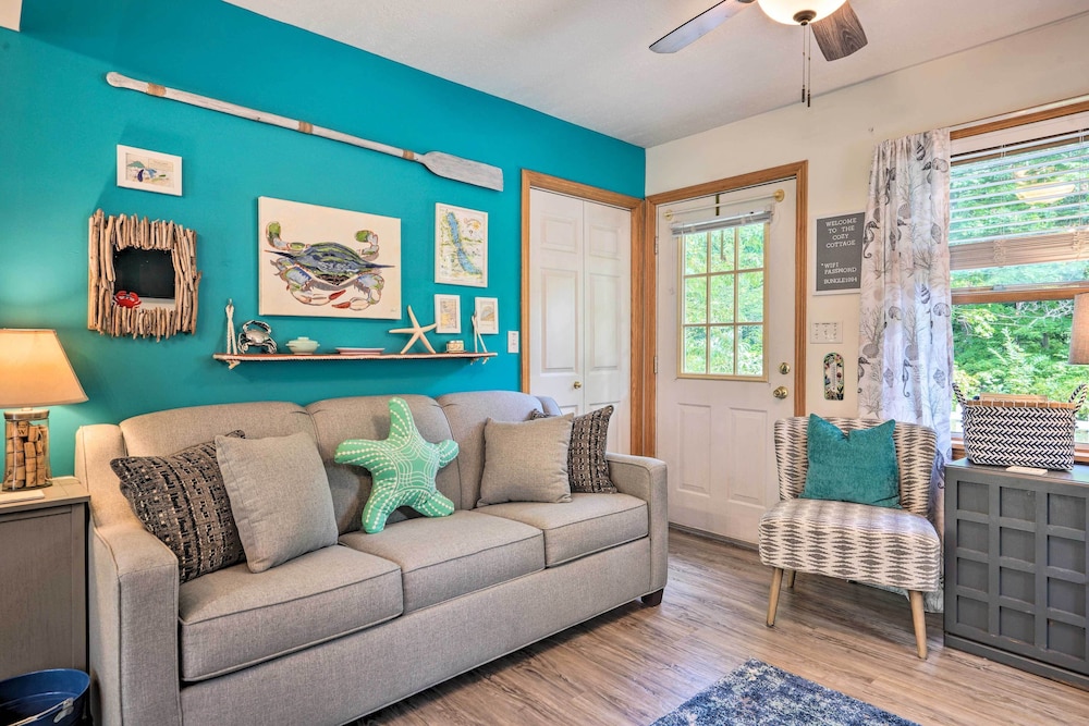 Darling Cottage ~ 1 Mi To Lake Erie Beach! - North East, PA