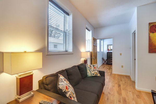 Downtown Marlinton Vacation Rental Apartment! - Hillsboro, WV