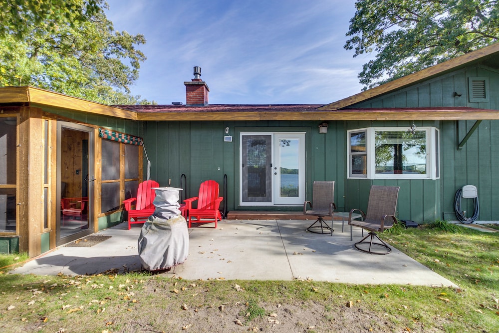 Lakefront Walker Home W/ Boat Dock & Lift! - Walker, MN