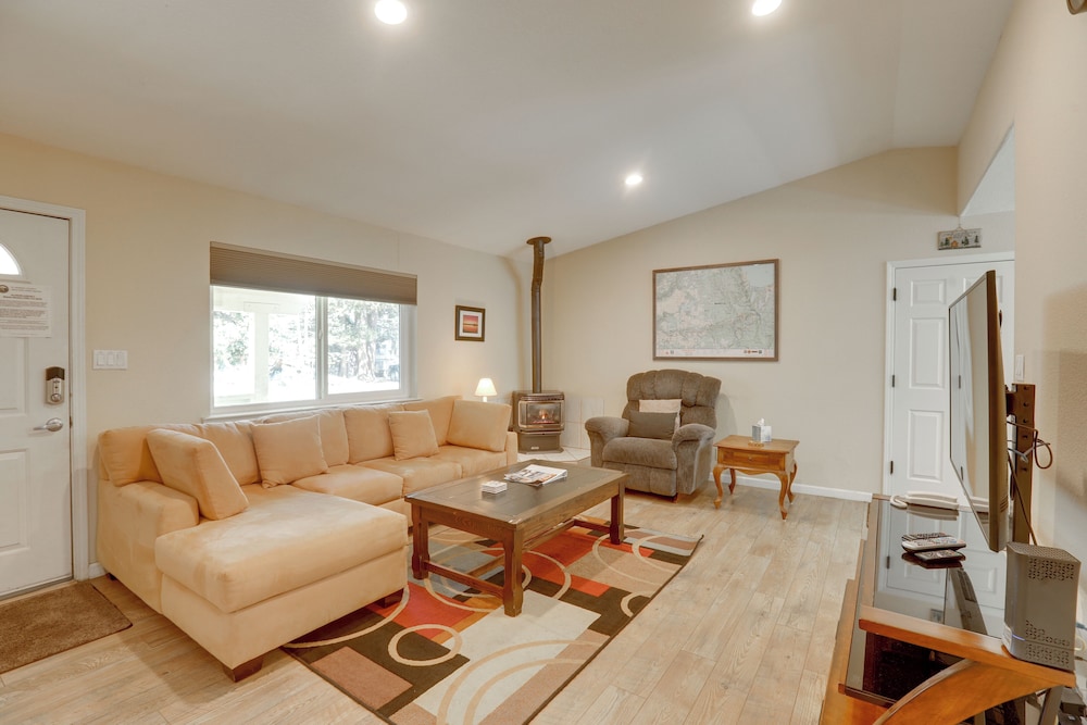 9 Mi To Heavenly Mountain: South Lake Tahoe Home - Lake Tahoe