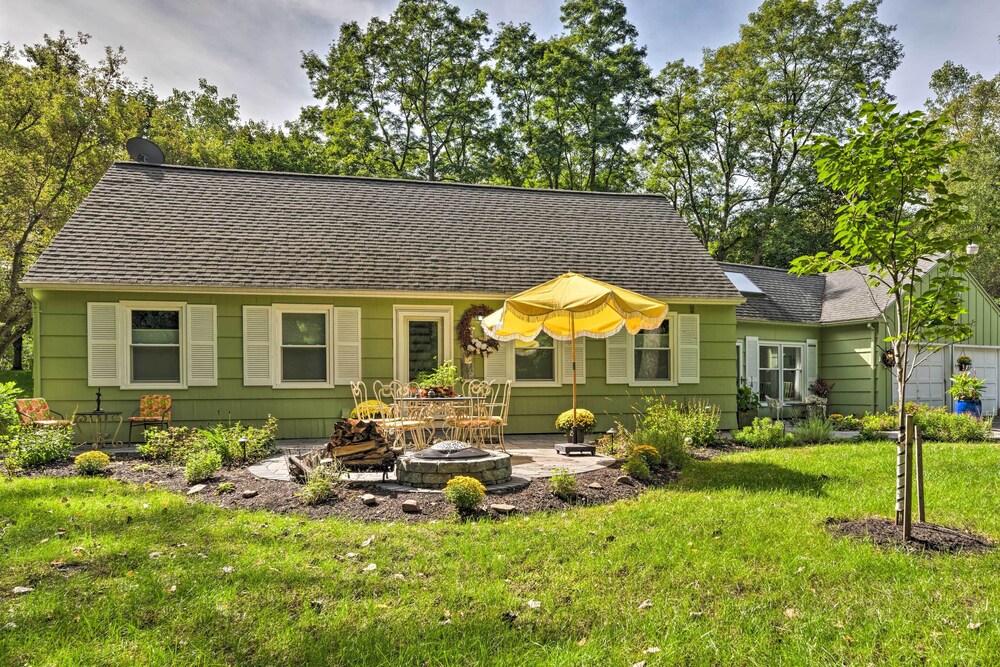 毗邻伊利运河的皮茨福德电车之家! - 安大略