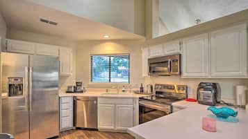 Casa (3 Bedrooms) | Interior