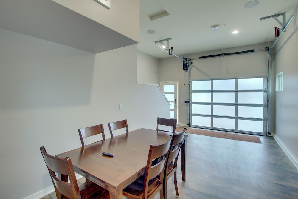 Green Bay Getaway Near Lambeau Field & Resch! - Green Bay, WI