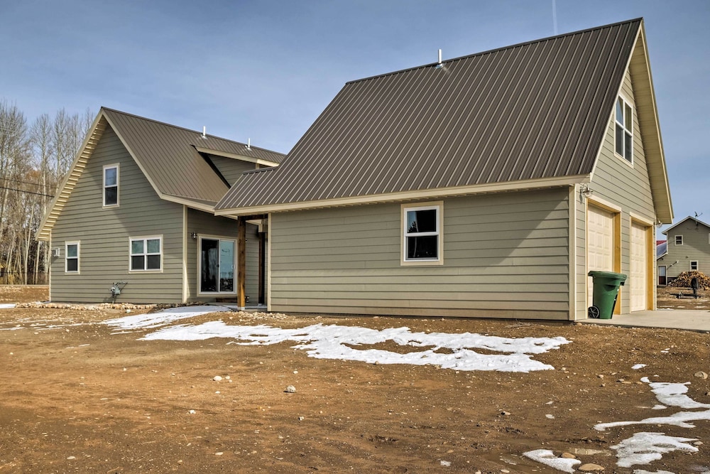 30 Mi To Crested Butte: Dog-friendly Home By River - Gunnison, CO