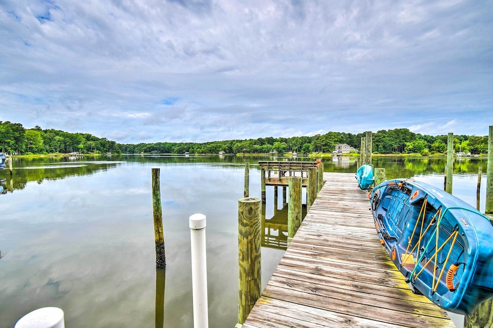 Relaxing Riverfront Cottage W/ Boat Dock! - Gloucester, VA