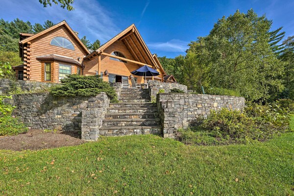 Stunning Vermont Cabin W/ Private Lake Access - Granville, NY