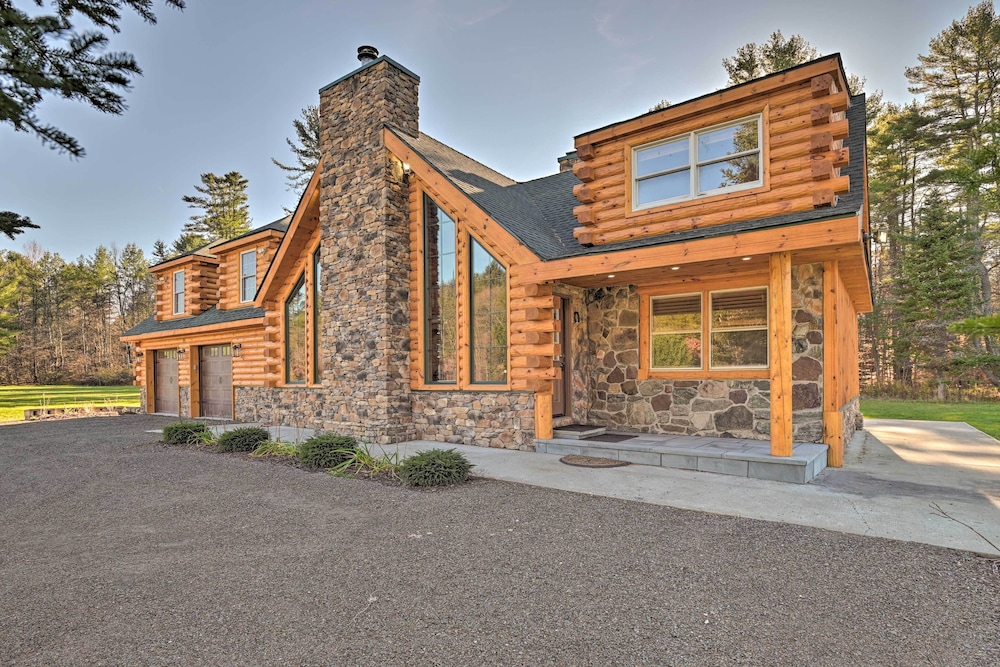 Unadilla Cabin On 50 Acres + Fire Pit & Creek - Oquaga Creek State Park, Bainbridge