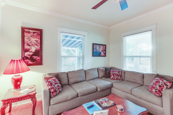 Harrison Family Home W/ Grill - Near Downtown! - Harrison, AR