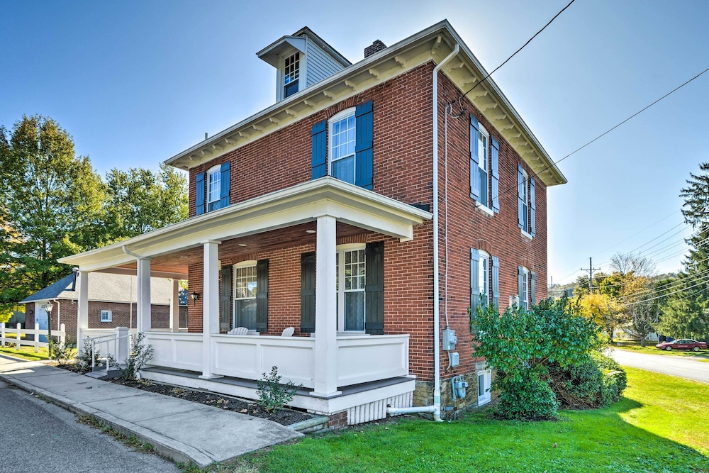 Quaint Ligonier Family Home - 3 Miles To Idlewild! - Keystone State Park, PA