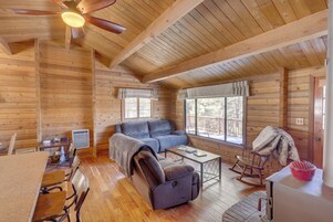 Casa (2 Bedrooms) | Interior