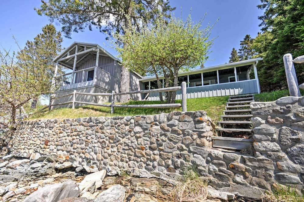 Bayfront Hancock Cottage W/ Beach Access & Views! - Acadia National Park