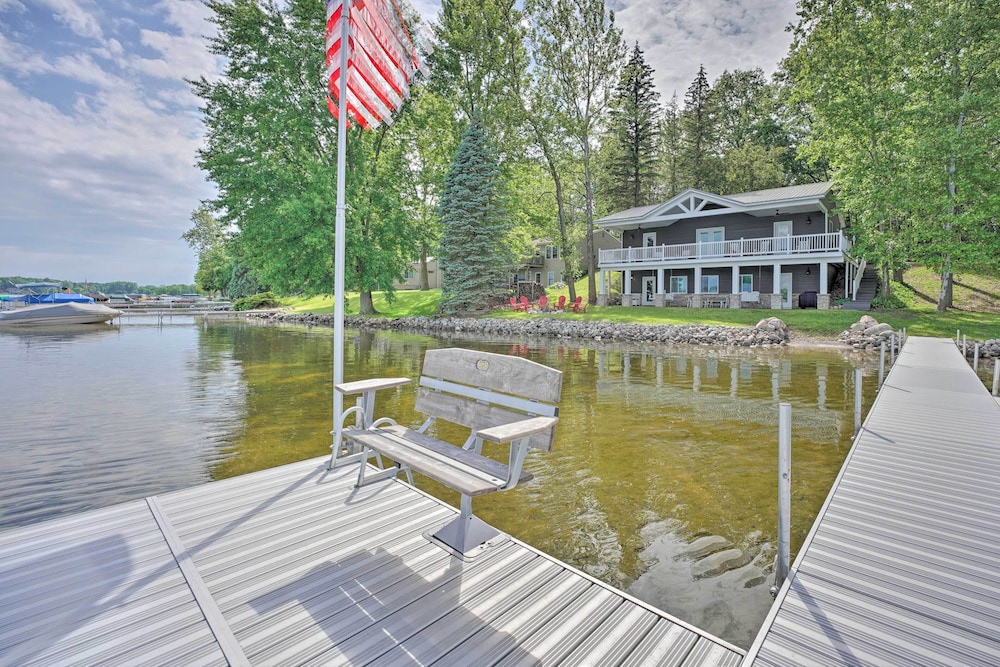 Coldwater Family Retreat W/ Boat Dock & Grill! - Fremont, IN