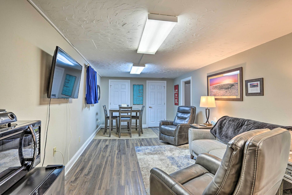 Centrally Located Sturgis Apt On Main St W/ Garage - Sturgis, SD