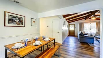 Casa (3 Bedrooms) | Interior