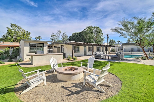 Walk To Downtown Palm Desert: Home W/ Pool Access - Palm Desert, CA