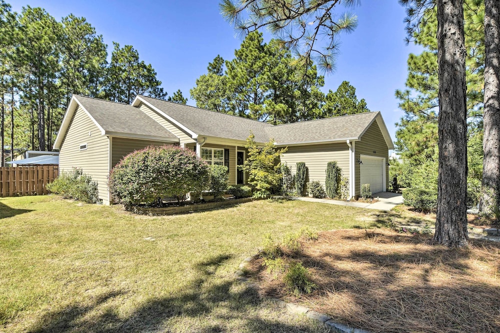 Idyllic Pinehurst Home, Near Golf Course! - Southern Pines, NC
