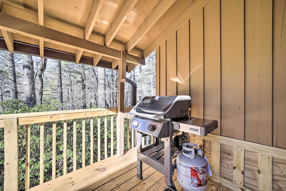 Sapphire Home W/ Grill & Pool Access - Cashiers, NC