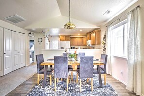 Casa (2 Bedrooms) | Interior