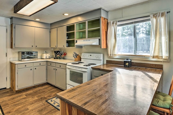 Private La Pine Cabin Rental: 30 Mi To Bend! - Oregon