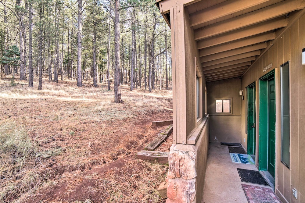 Rustic Condo W/ Patio: Walk To Angel Fire Resort! - Angel Fire, NM