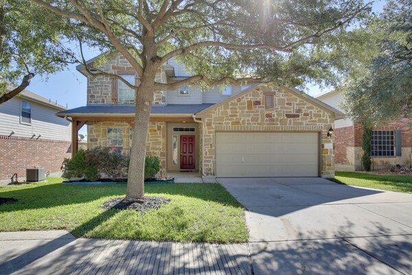 4 Mi To Tpc San Antonio: Cozy Getaway W/ Deck! - San Antonio, TX