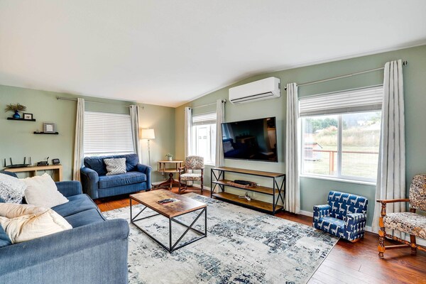 Serene Sequim Retreat W/ Deck: Pets Welcome! - Sequim, WA