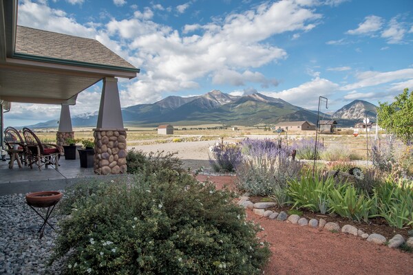 'The Fishing House' Buena Vista Home W/ Mtn Views! - ブエナ・ビスタ, CO