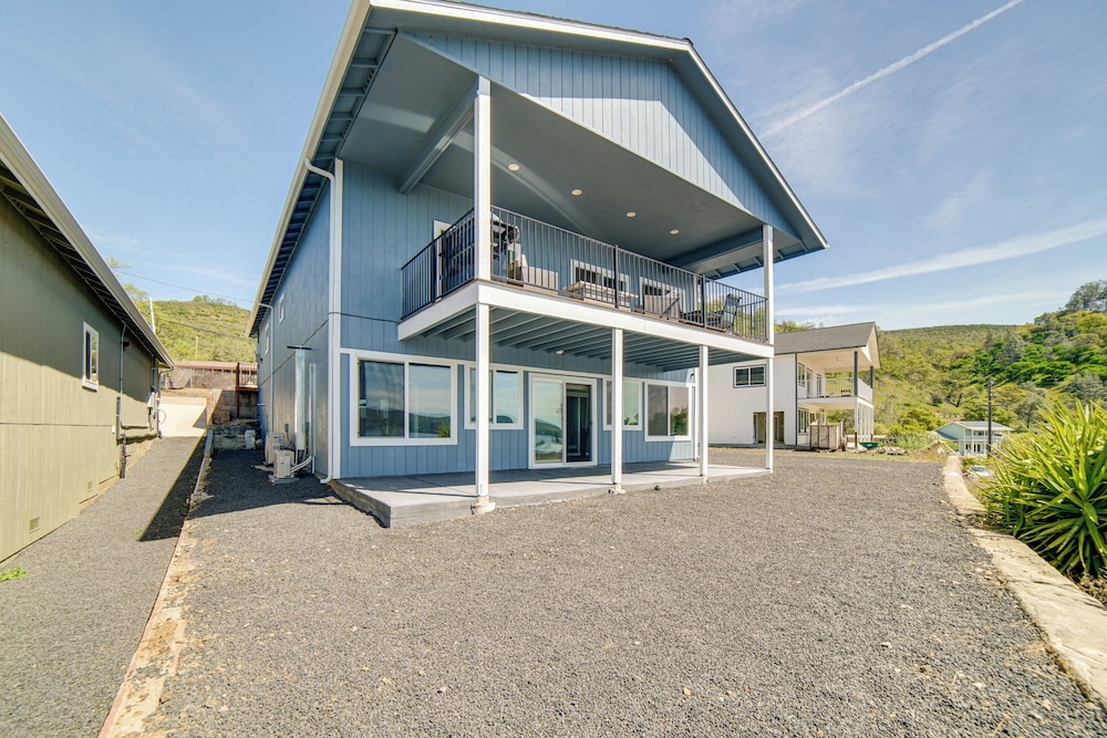 Clearlake Vacation Rental W/ Nearby Lake Access! - Clearlake, CA