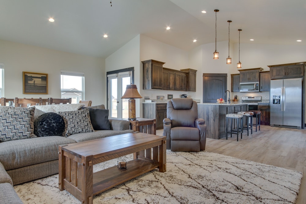 Tranquil Silverwood Estates < 1 Mile To River! - Dillon, MT