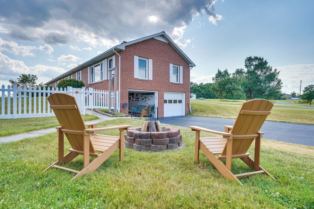 The Md / Pa Line Retreat: Scenic Country Getaway! - Emmitsburg, MD