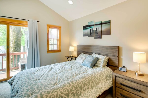 Laconia Home W/ Beach - 1/2 Mi To Weirs Beach - Laconia, NH