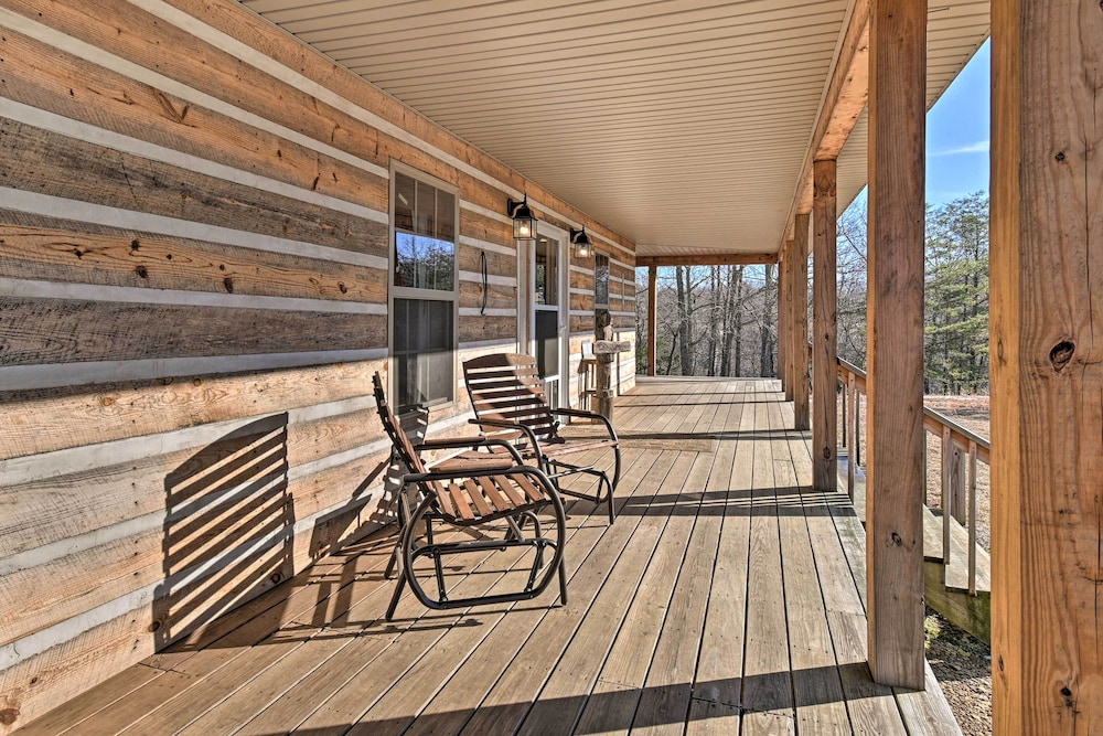 Quiet & Secluded Berea Cabin On 70-acre Farm! - Berea, KY