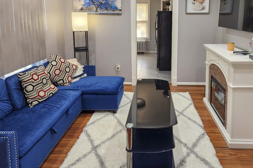 Cozy Condo ~ 11 Mi To Manhattan, Pets Welcome - Englewood, NJ