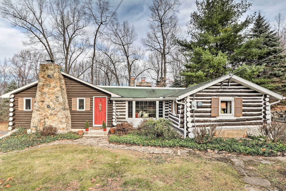 Macungie Cabin W/ Fireplace Near Bear Creek Skiing - Folino Estate, Kutztown