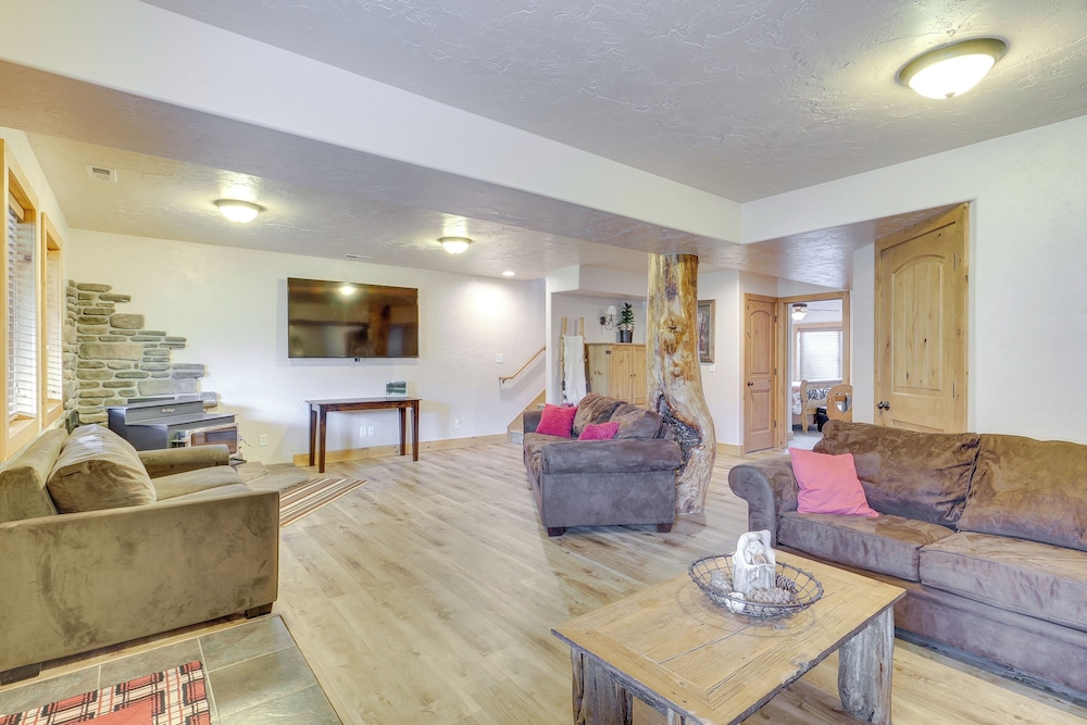 Rustic Sterling Cabin: Walk To Palisade Lake! - Sterling, UT