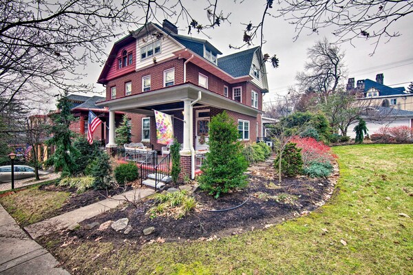 Spacious Reading Home W/ Patio - 2 Miles To Pagoda - Reading, PA