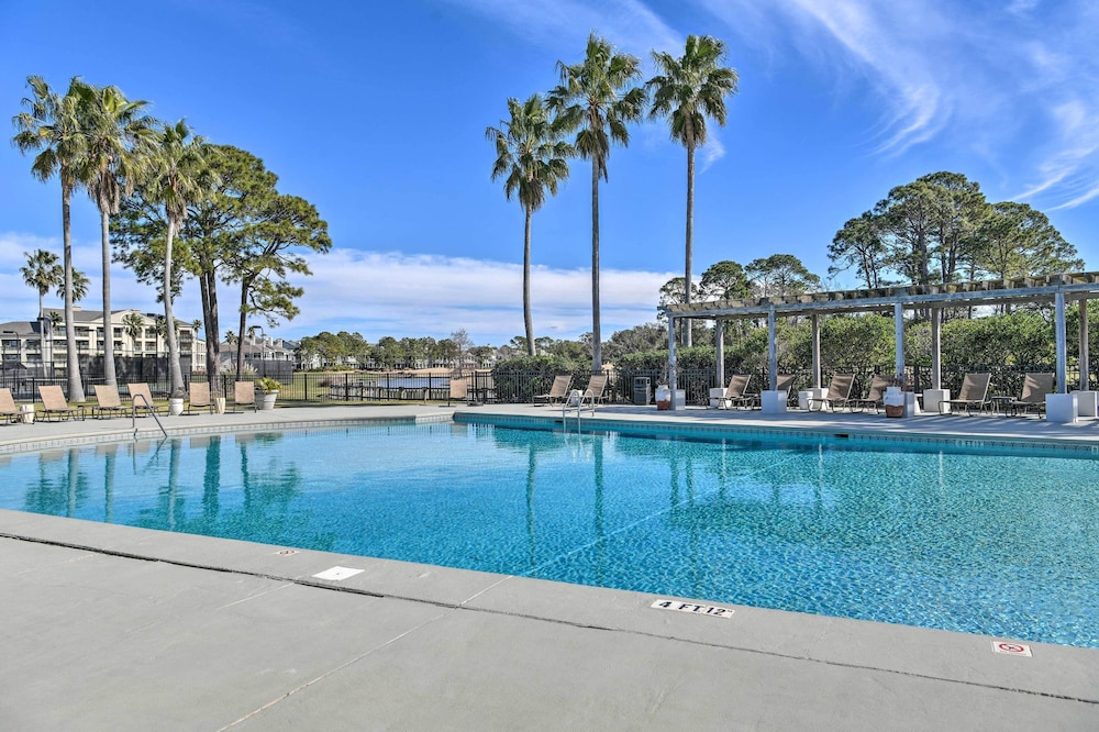 Gulf Shores Condo On Golf Course W/ Resort Perks! - Alabama