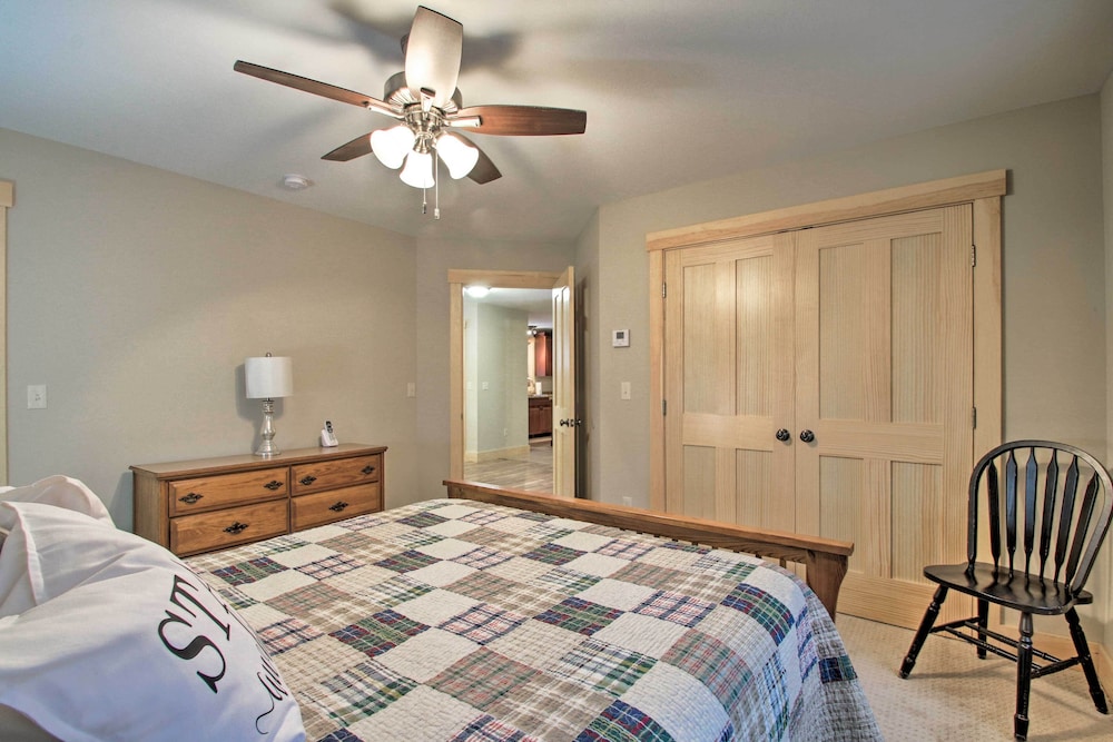 White Mountain Home Near Lakes & Kancamagus Hwy! - Conway, NH