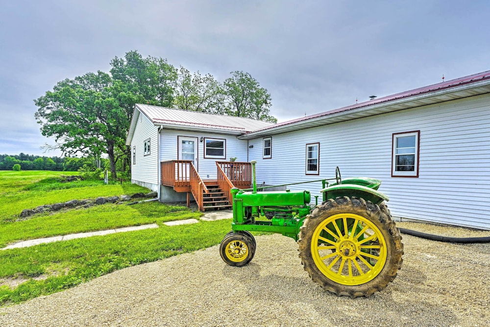 Stunning Wisconsin Retreat On Active Farm! - Governor Dodge State Park, Dodgeville